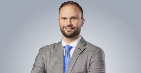 Ben Kitto Named a 2025 Bond Buyer Rising Star | Ice Miller Thought ...